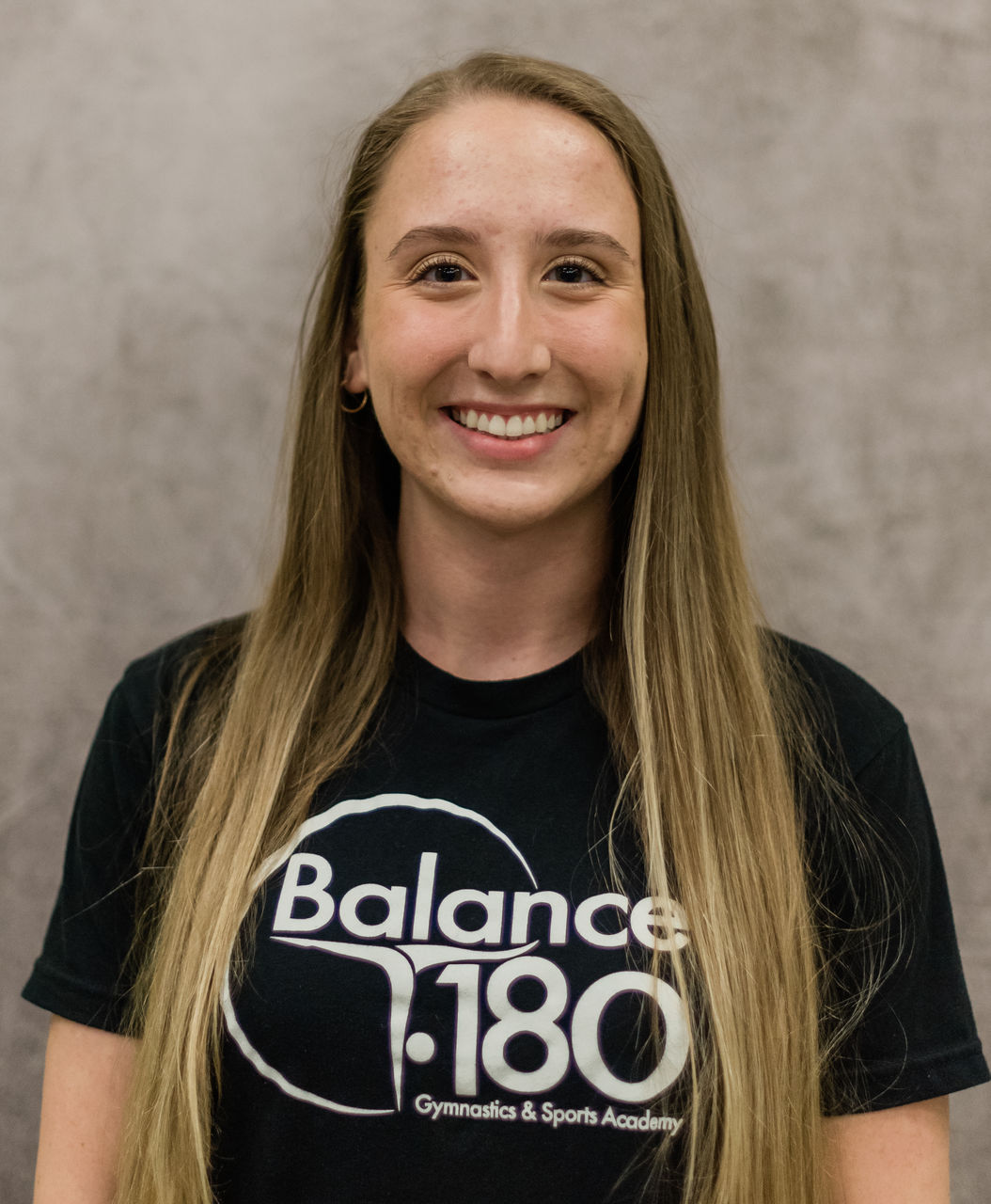 Lauren Andrews's Instagram, Twitter & Facebook on IDCrawl